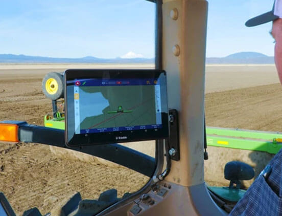 AFS Displays | Precision Farming | North Dakota | Hansons Auto & Implement